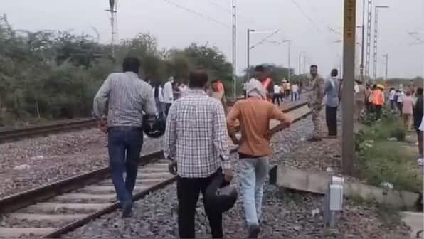Fire rumours may have triggered panic before deadly Morena train ...