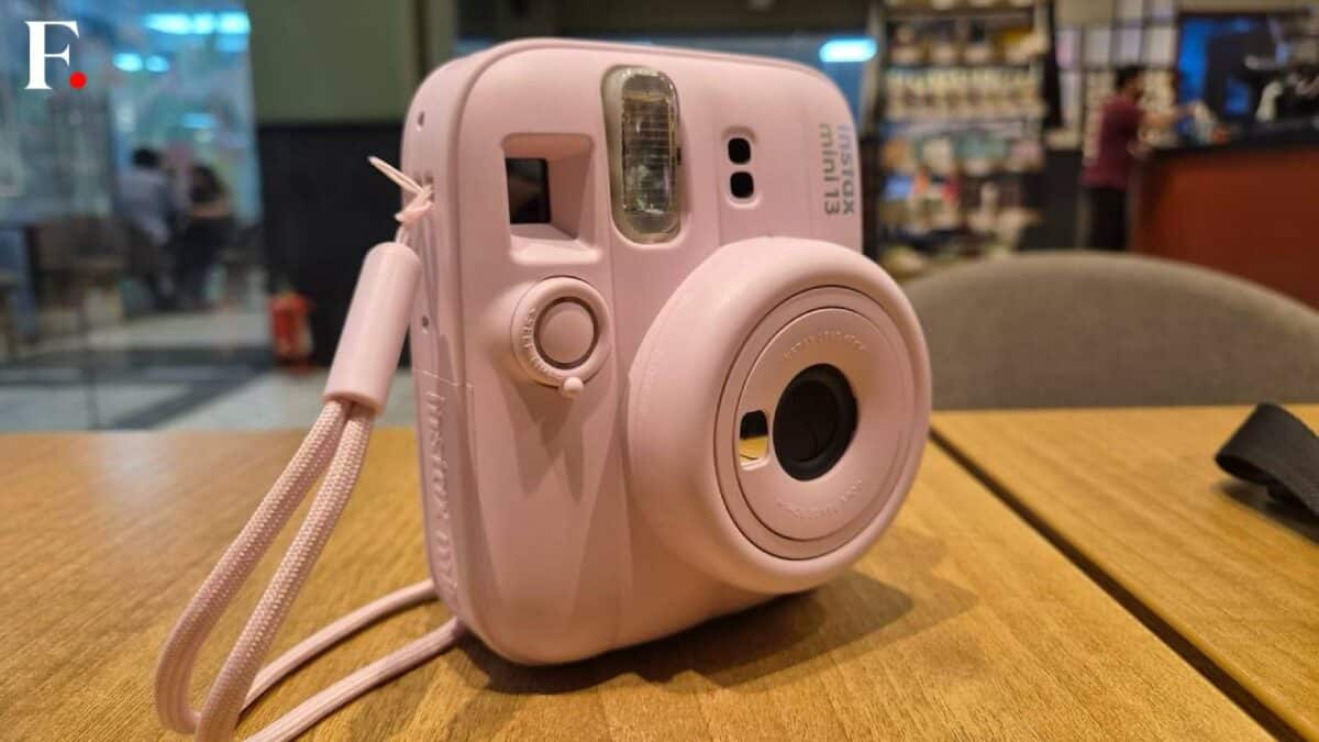 Fujifilm Instax Mini 13 review: A retro camera for the Instagram ...