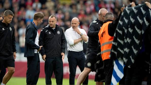 Denmark's Christian Eriksen collapses on field clutching his heart in ...