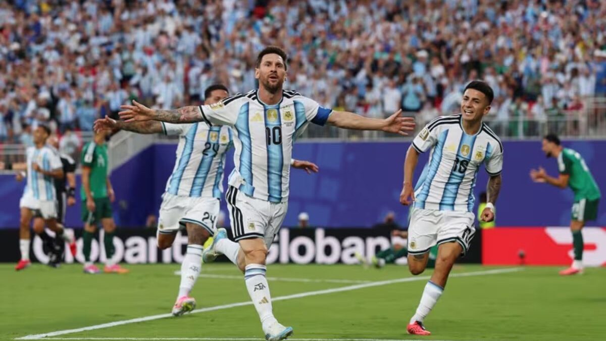 South Africa coach cites Messi while accusing FIFA of double standards ...