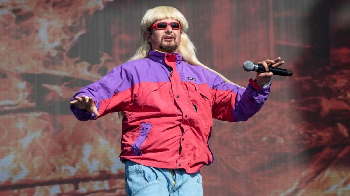 Singer Oliver Tree dies at 32: Officials in Brazil investigate ...