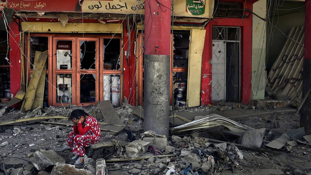 A compassionate lens: Pulitzer Prize winner Carol Guzy's photographs ...