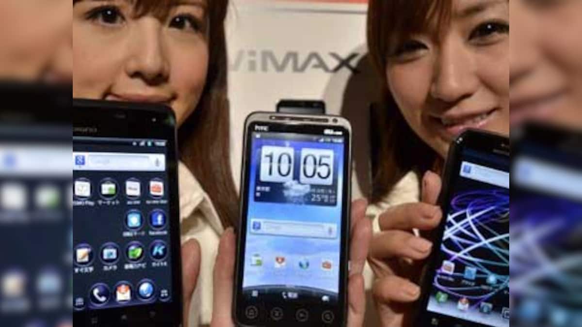 Motorola launches flagship model 'Razr' in new avatar – Firstpost