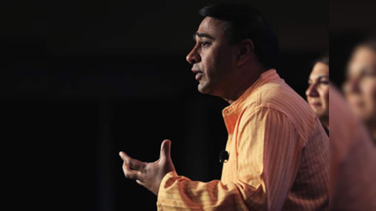India's microfinance posterboy Akula steps down, where do SKS investors ...