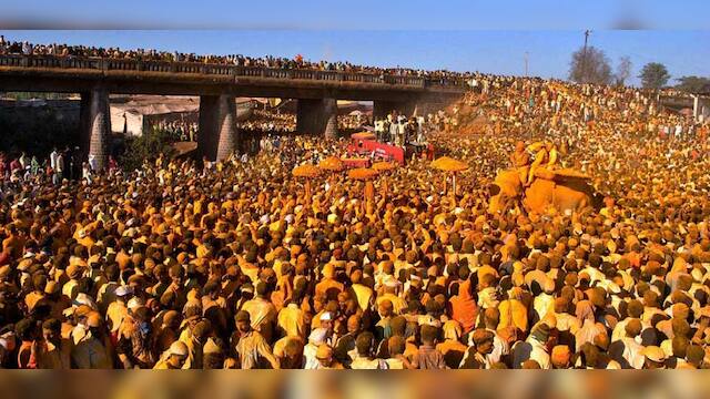 Images: It's festive season in India – Firstpost