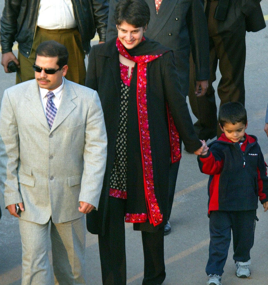 Images: Will Robert Vadra take the plunge into politics? - Photos News ...