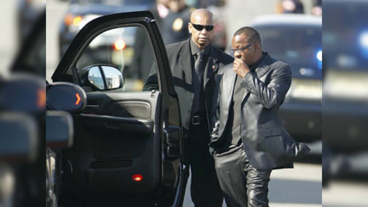 Bobby Brown exits Houston's funeral, blames security – Firstpost