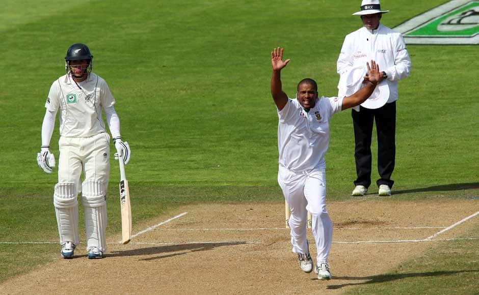 Philander makes history, in double-quick time - Photos News , Firstpost