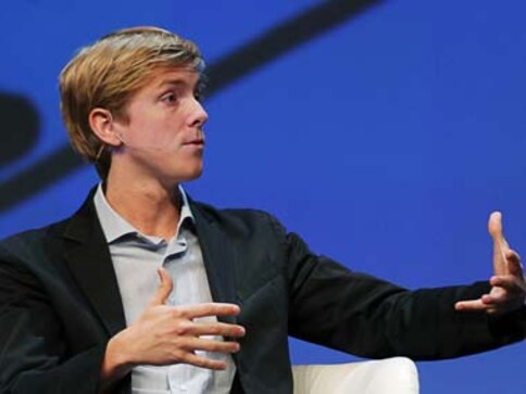 Facebook co-founder Chris Hughes buys New Republic magazine-Fwire News ...