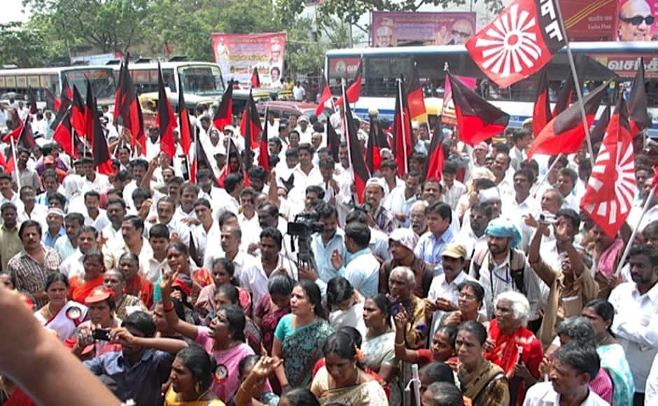 Images: DMK protest petrol price hike in Chennai - Photos News , Firstpost