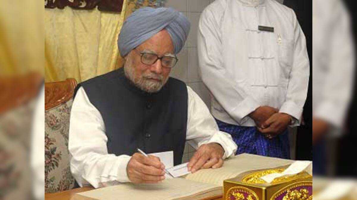 The HP Omen X is a cube-shaped gaming desktop that packs in insane ...