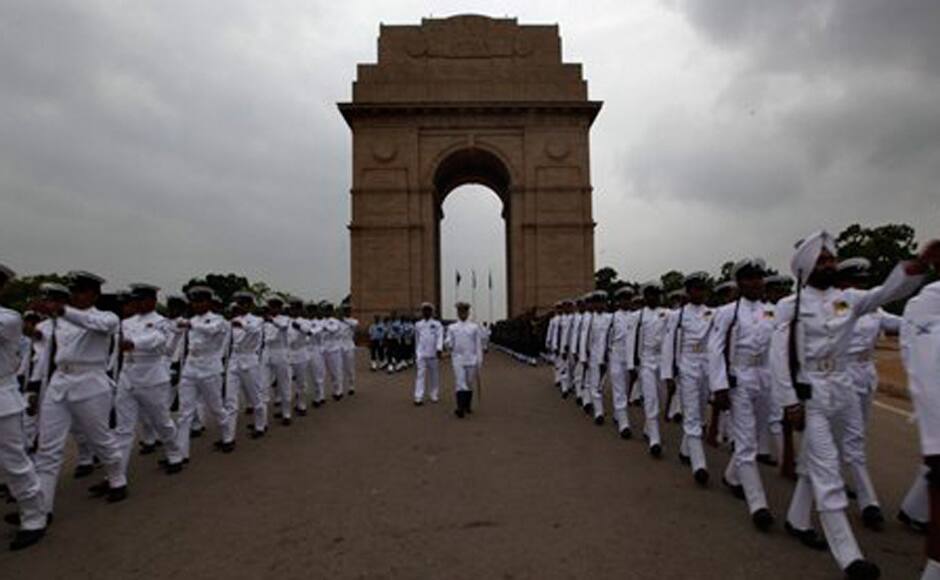 Images: India remembers Kargil martyrs on 13th anniversary - Photos ...