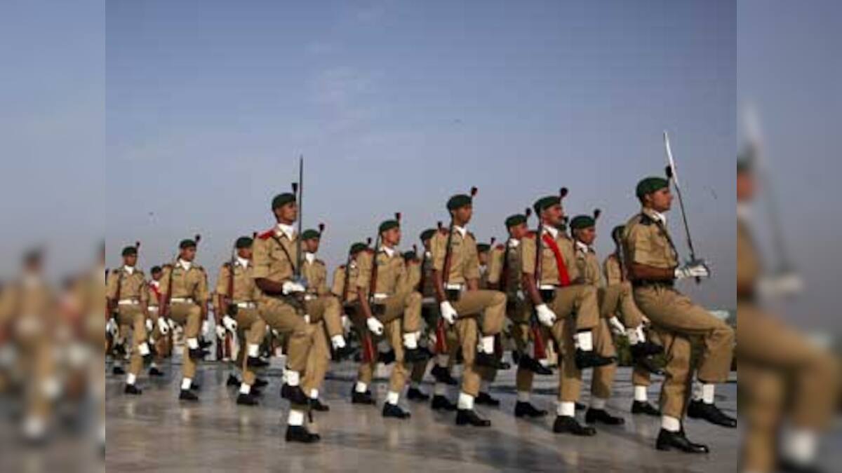 Teen Pak solider crosses LoC for girl, to be sent back – Firstpost
