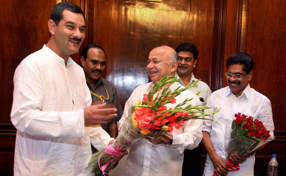 Look: Chidambaram, Shinde's first day in office - Photos News , Firstpost