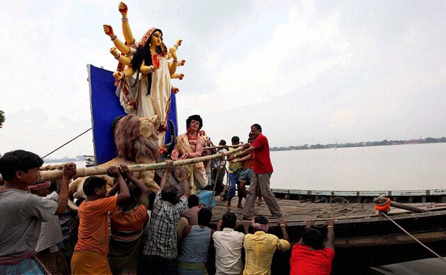 Images: West Bengal begins countdown to Durga Puja - Photos News ...