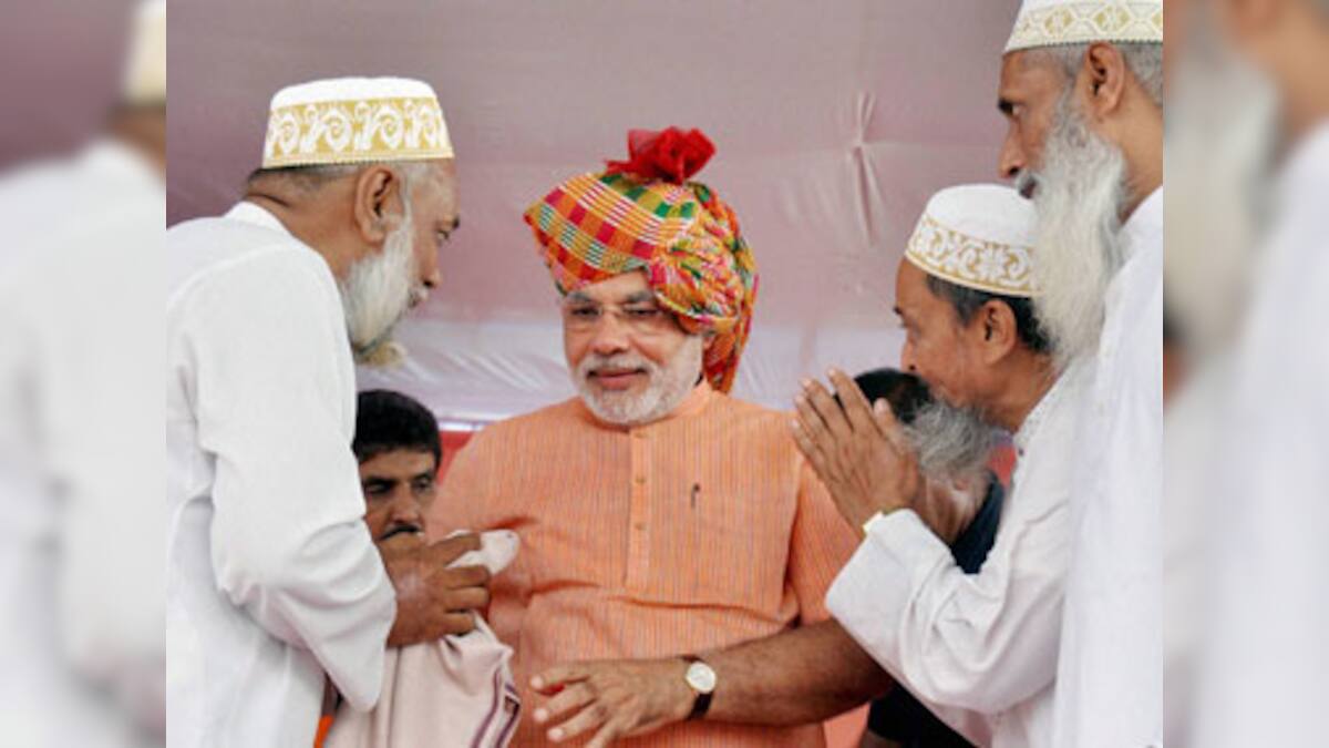 Modi explains why Sonia isn't talking about 2002 riots – Firstpost