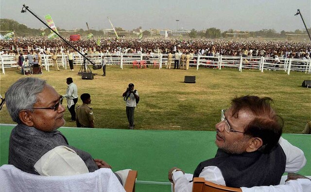 Congress Rally: What swelling crowds mean in Indian politics - Photos ...