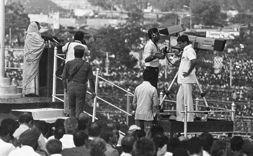 Congress Rally: What swelling crowds mean in Indian politics