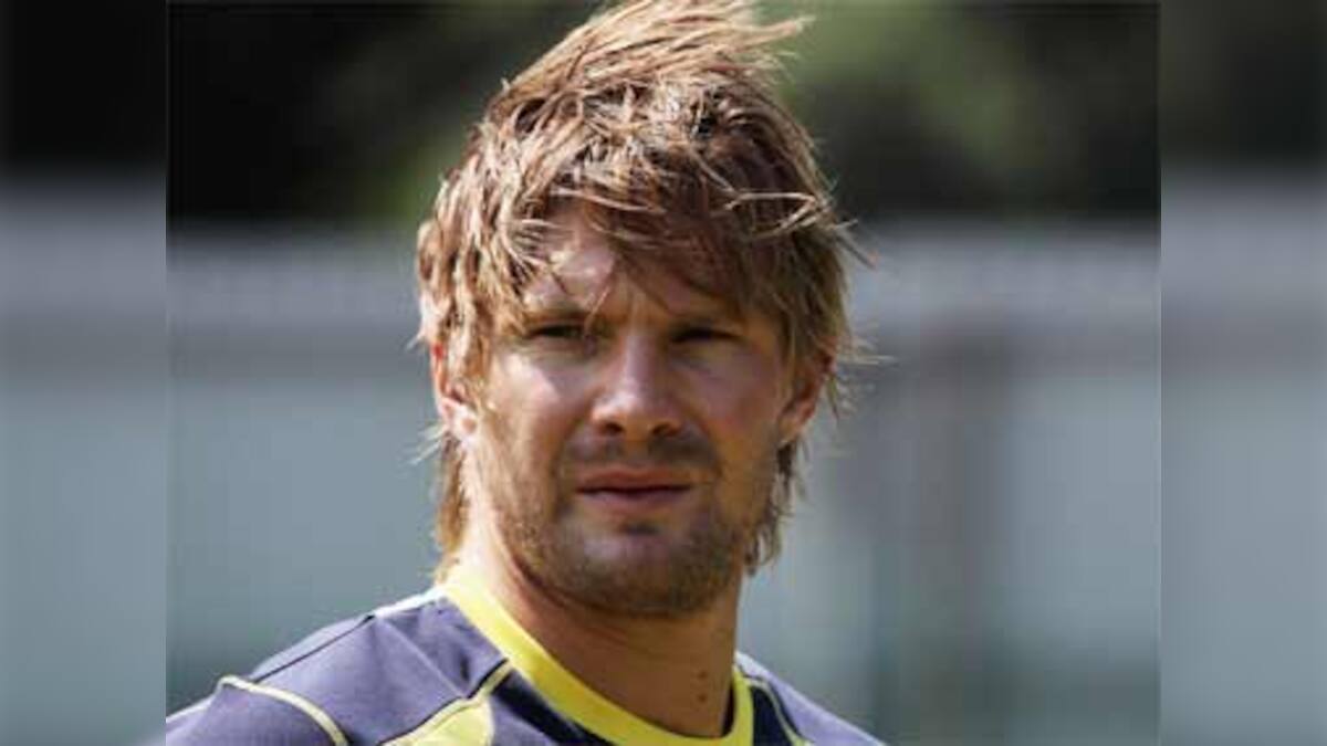 Shane Watson suffers injury, won't bowl in first test – Firstpost