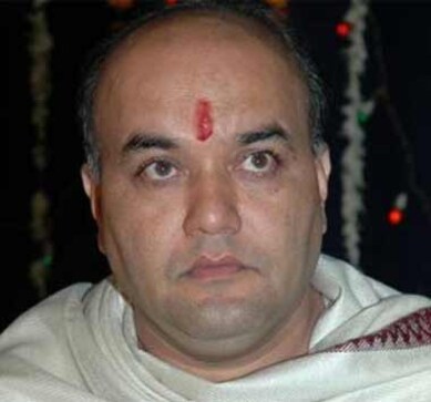 Marathi actors Anand Abhyankar, Akshay Pendse killed in accident ...