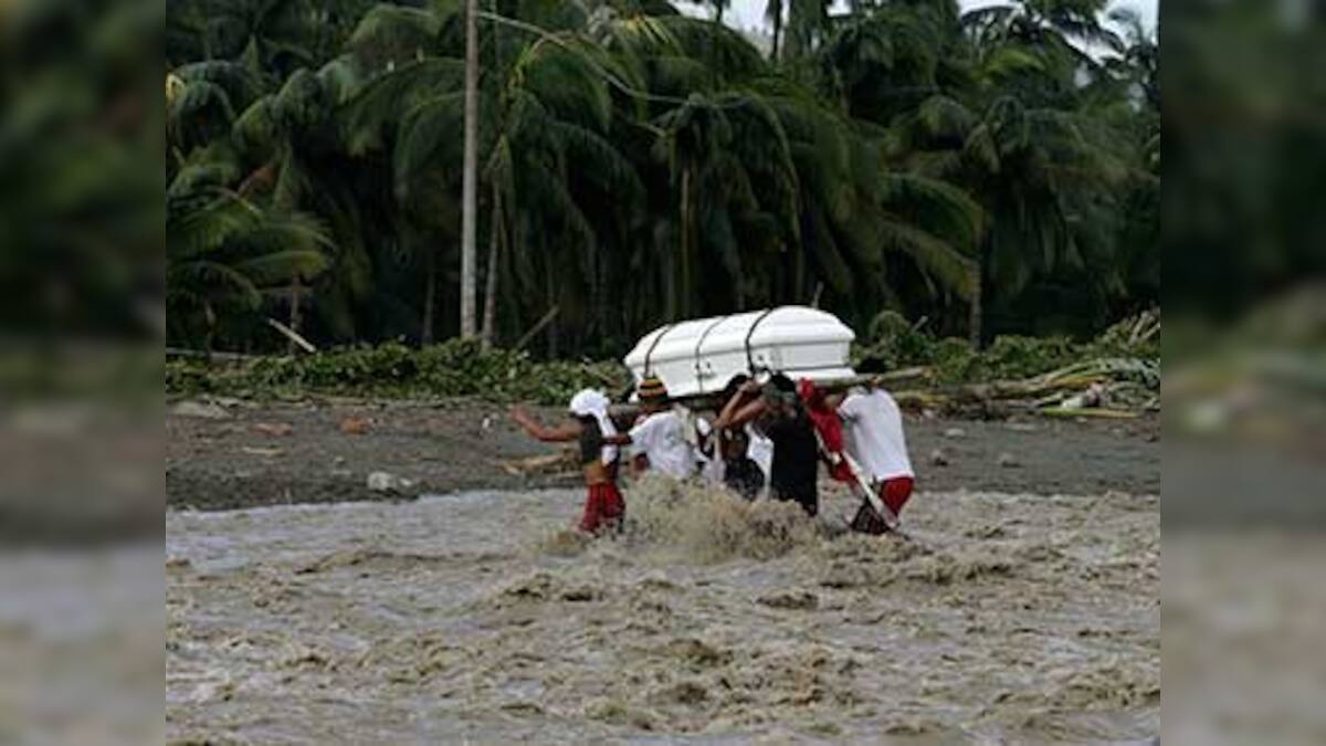 Thousands evacuated as cyclone Samoa batters Fiji – Firstpost
