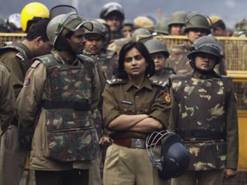Bihar police adds 600 women constables to force-Politics News , Firstpost