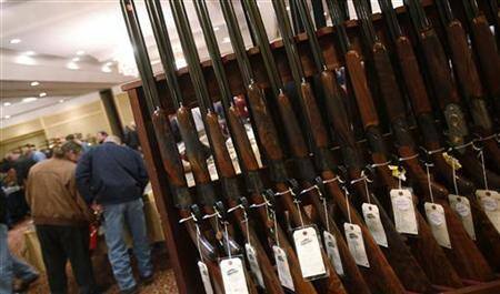 Connecticut gun show goes on despite Newtown tragedy – Firstpost