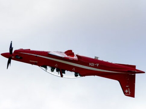 IAF's first Swiss Pilatus trainer aircraft arrives in India-Fwire News ...