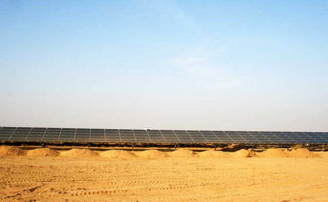 Images: Robert Vadra's land deal in Rajasthan - Photos News , Firstpost