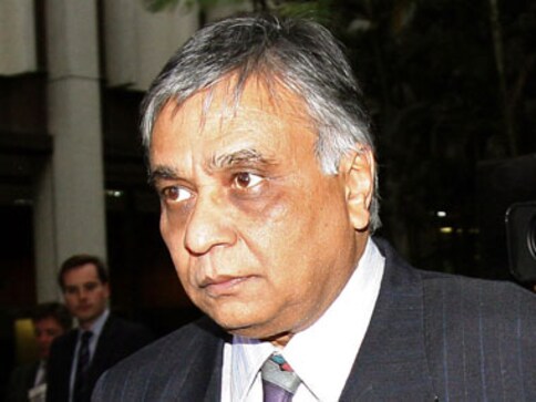 Indian-origin surgeon Jayant Patel cleared of manslaughter charges in ...