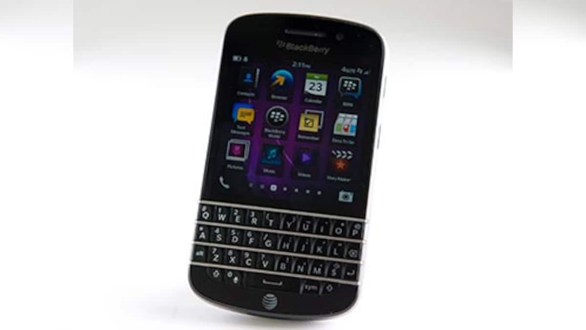 BlackBerry Q10 Review: The keyboard strikes back – Firstpost