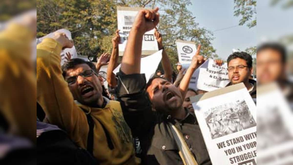 SFI student leader chained to bed in govt hospital – Firstpost