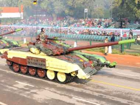 India's tanks, combat vehicles to get night-vision devices-India News ...