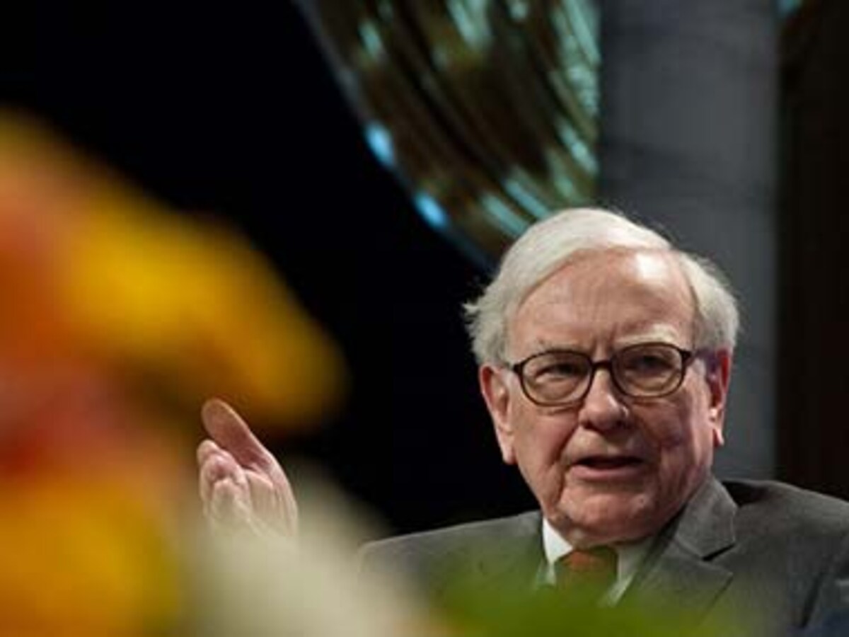 Warren Buffett On Women In The Workplace
