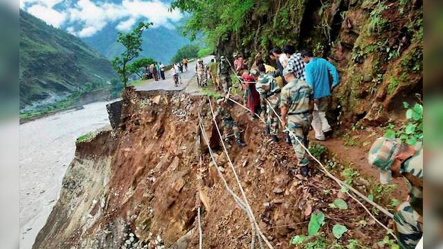Images: Armed forces continue rescue operations in Uttarakhand – Firstpost