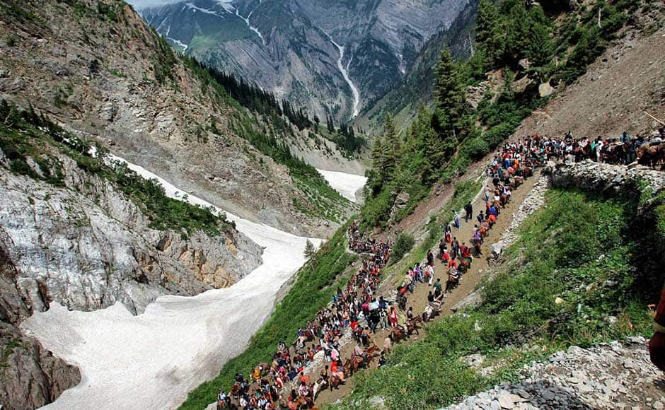 Despite Uttarakhand tragedy, thousands trek to Amarnath - Photos News ...