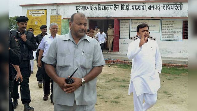 Photos: Akhilesh swoops down on Rae Bareli, sacks 2 officers in brief ...