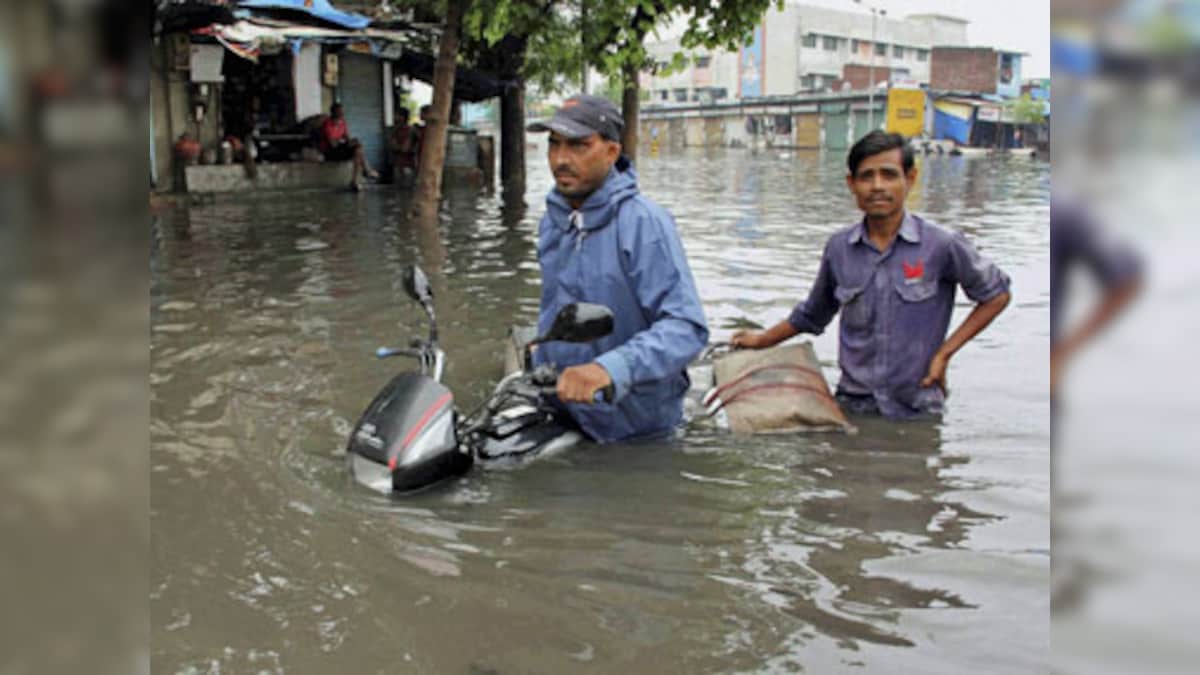 Heavy Rains Lash Gujarat 4 000 Evacuated In Bharuch Firstpost