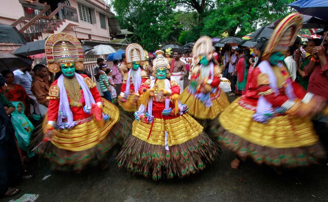 Photos: It's flowers and feasting as Kerala celebrates Onam - Photos ...