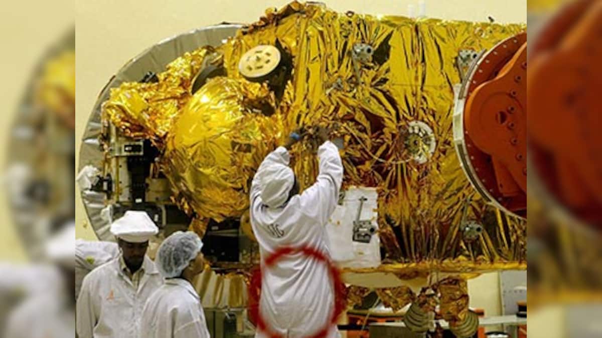 ISRO gets ready for Mars Orbiter Mission, shows off spacecraft – Firstpost