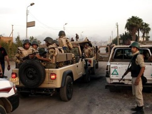 Egypt: Security forces raid village near Giza pyramids in search of ...