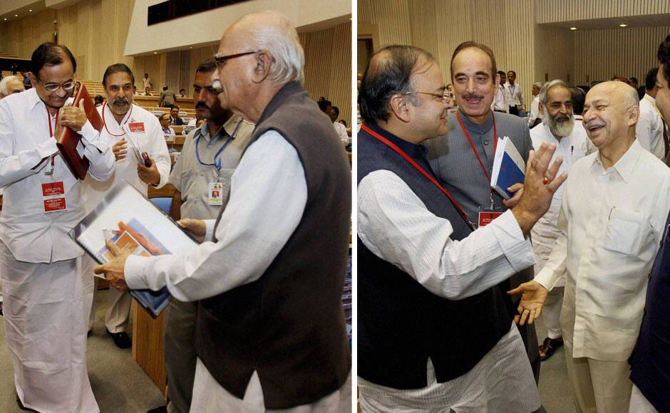 Photos: Netas leave their differences at the door for NIC meet – Firstpost