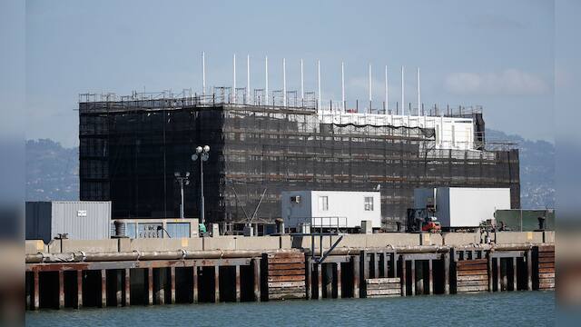 What is that floating thing? Photos of Google's mysterious venture ...