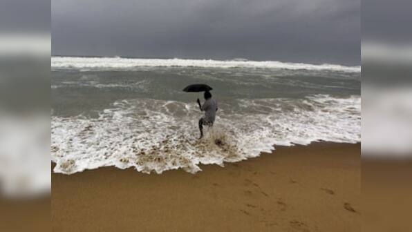 Iconic Gopalpur lighthouse stands up to Cyclone Phailin – Firstpost