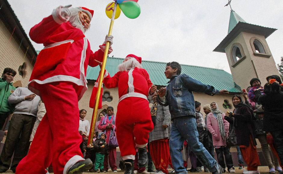 Images: Prayers and cheers abound as India celebrates Christmas ...