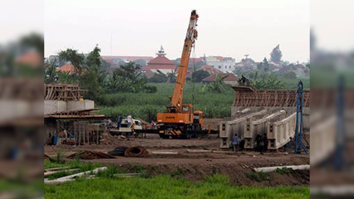 Goa Police book Tourism Minister Parulekar in land grab case – Firstpost