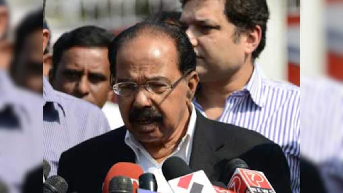 '70 clearances in 20 days: Moily should quit as environment minister ...