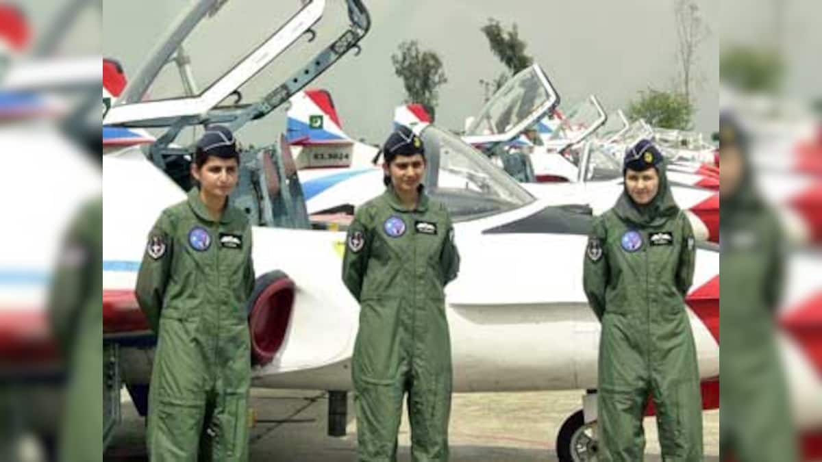 Pakistani fighter jet crashes, two pilots dead – Firstpost