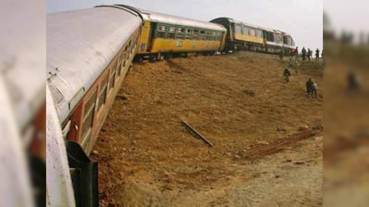 UP: Gorakhdham Express train accident kills 40 – Firstpost