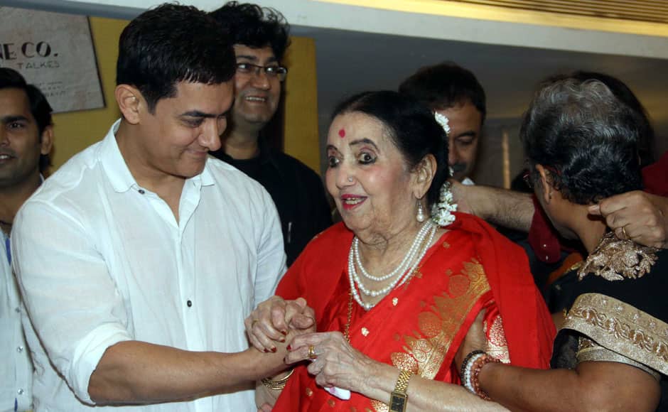 Photos: Aamir Khan, Anil Kapoor launch book on film history – Firstpost